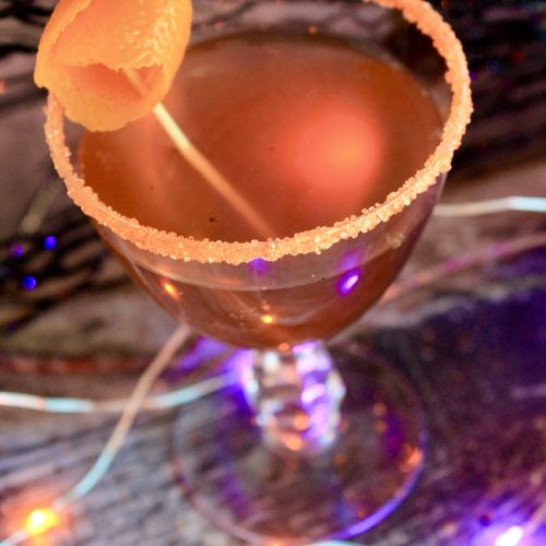 Tasty Hocus Pocus Halloween Cocktail | RED WINE DRAGONS