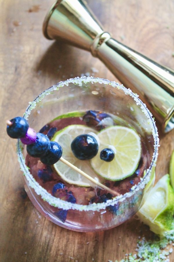 Fresh Blueberry Summer Rum Cocktail with Lime