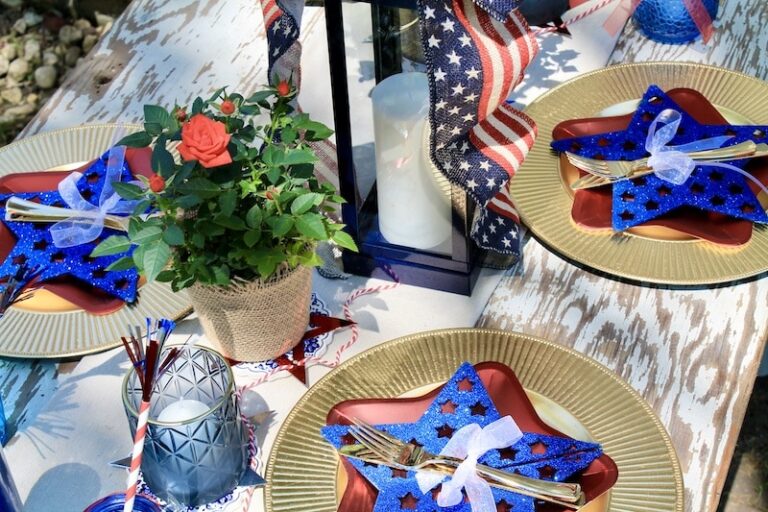 Festive Rustic 4th of July Decoration Ideas For the Table