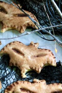Flying Bat Halloween Pumpkin Pie Pop Tarts | Easy Halloween Party Food!
