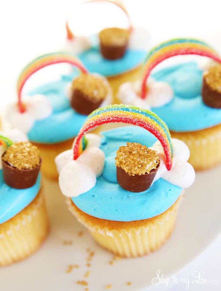 20 Magical St. Patrick's Day Cupcake Ideas