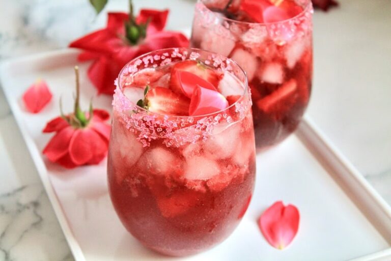 ROSES ARE RED Berry Cherry Fizz | Easy Valentine's Day Cocktail